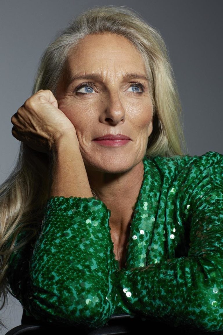 ELISABETTA DESSY È LA PRIMA MODELLA OVER 60 DI VICTORIA'S SECRET