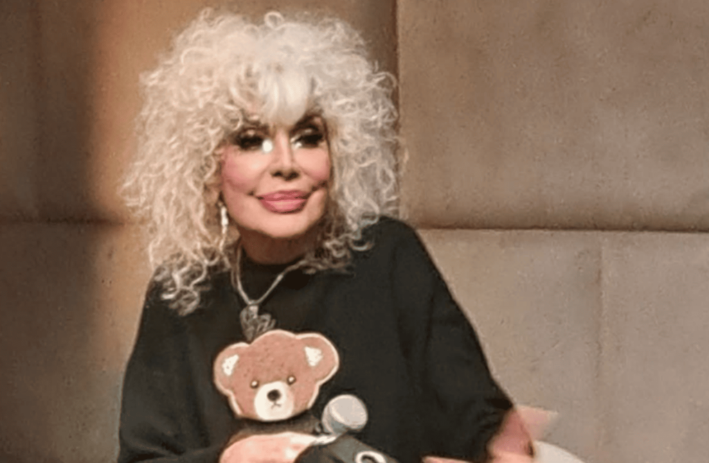 Donatella Rettore torna in scena: nuovo singolo, tour e ipotesi Sanremo ...